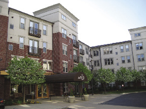 Donahue and D'Amato of CB Richard Ellis/New England sell The 903 ...