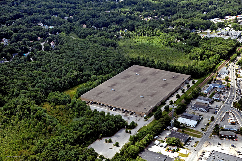 Newmark handles 381,192 s/f in leases to Homans Assoc. and Lowe’s : NEREJ