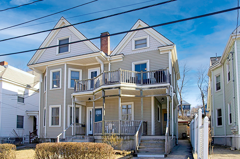 Benton of Horvath & Tremblay sells two multifamily properties in ...