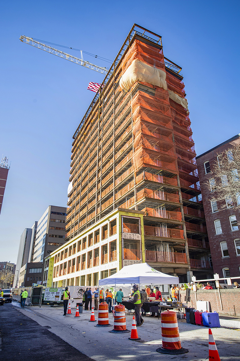 Landry/French Const. tops-off Maine’s tallest building : NEREJ