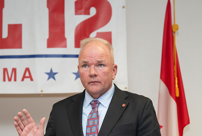 Vaughan sworn in as new business manager for Plumbers & Gasfitters ...