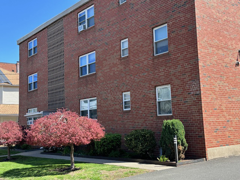 Chozick Realty sells 21-unit Prospect Apartments for $1.9 million : NEREJ