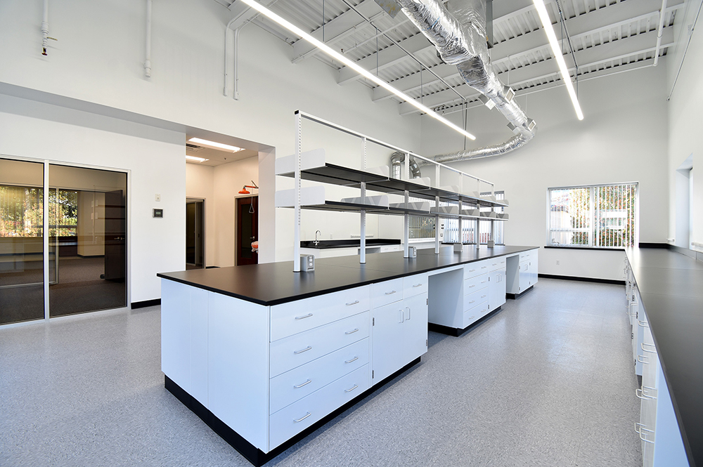 Minerva Biotechnologies signs 13,000 s/f lease at Cummings Park : NEREJ