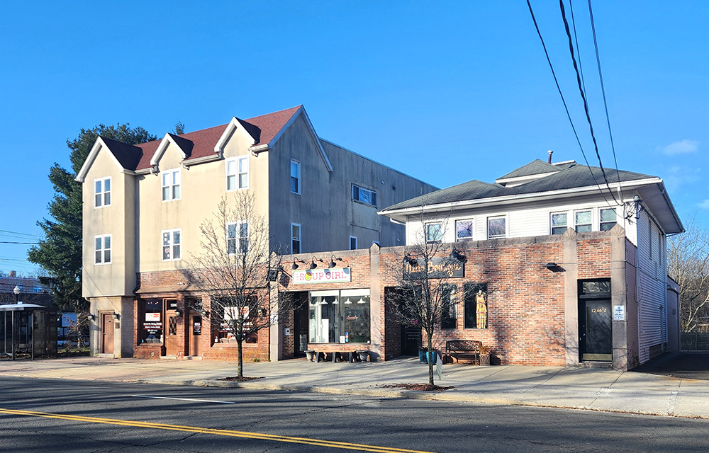 Foreman of Press|Cuozzo leases 2,400 s/f to New England Spirits & Wine ...